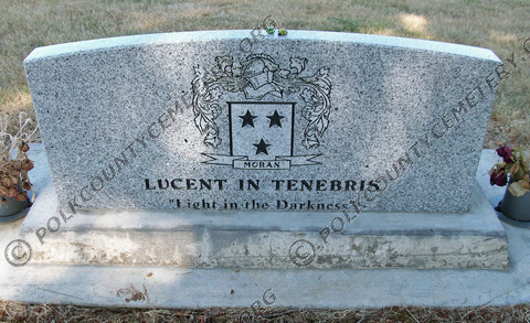 reg_1253568087_moran_denismichael_back.jpg